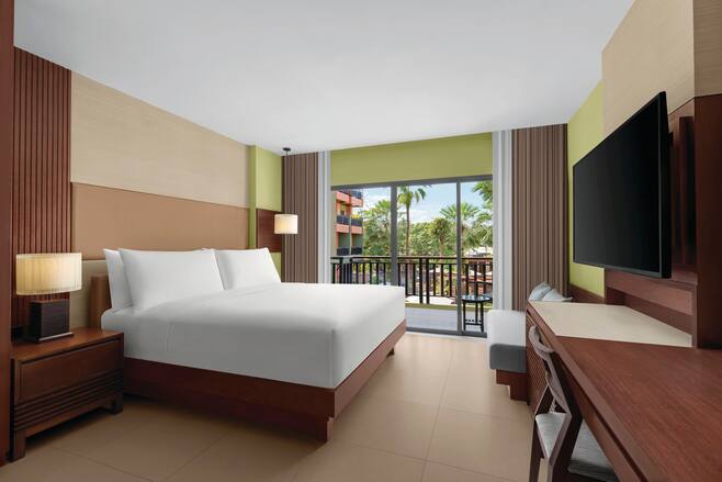 Courtyard by Marriott Phuket, Patong Beach Resort in Patong Beach | TUI ...