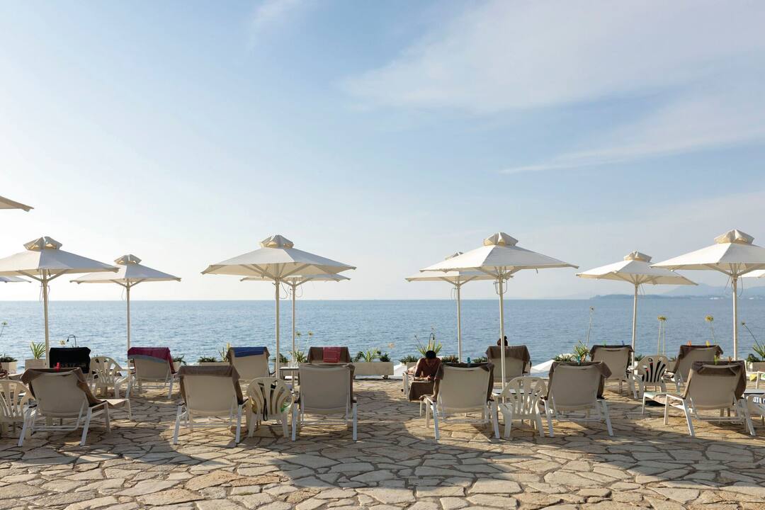TUI BLUE Atlantica Nissaki Beach Hotel, Corfu - Holiday Hypermarket