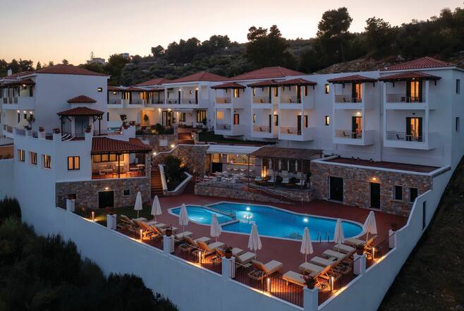 Atrium of Alonissos in Patitiri | TUI.co.uk