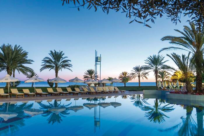 Constantinou Bros Athena Royal Beach in Paphos | TUI.co.uk